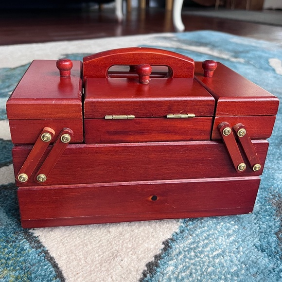 Singer | Storage & Organization | Vintage Singer Wood Sewing Kit ...